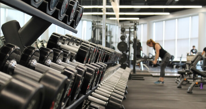 Full Body Workout vs Split: Pros, Cons & How to Pick