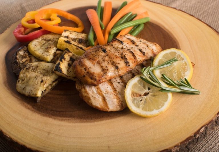 9 Ways to Overcome Bad Chest Genetics for Muscle Gain